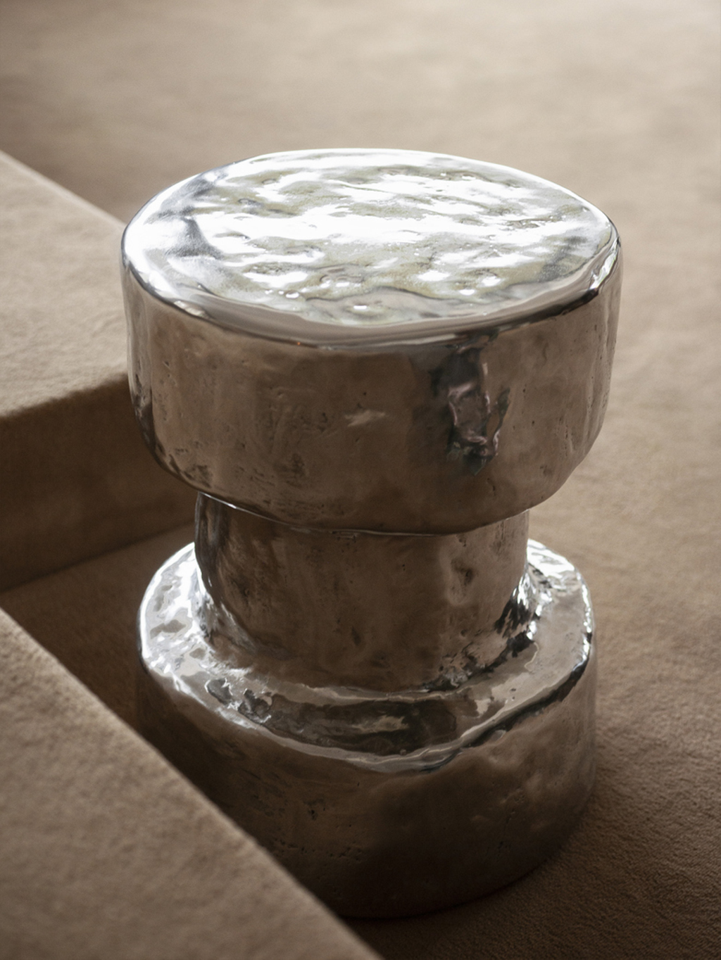 Tacchini — Pluto Coffee Table — Round Coffee Tables | Artilleriet